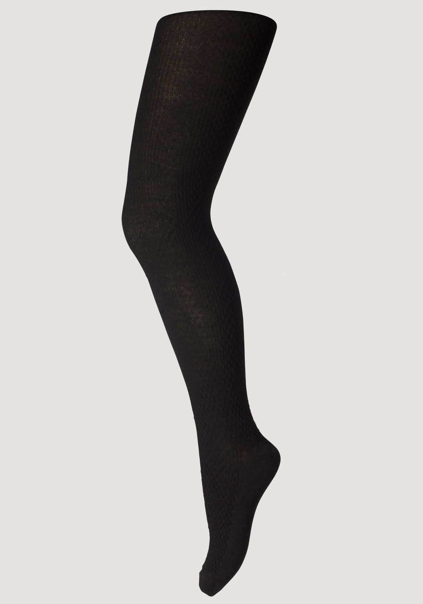 Dresuri din materiale naturale pentru damă | HipHip